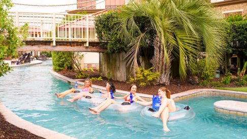 Pool, Lazy River & Cabanas | L’Auberge Casino Resort Lake Charles